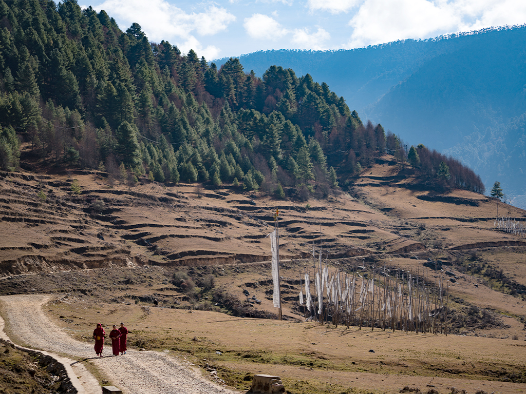 Bhutan Trekking & Hiking – Asiatic Roads